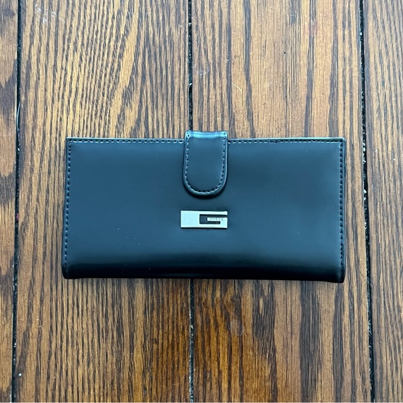 Guess | Bags | Vintage Guess Checkbook Wallet | Poshmark